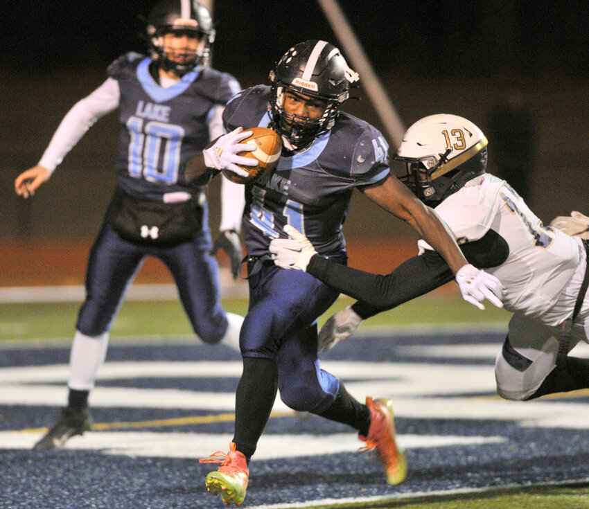 Tyndall, Lake Forest football teammates look to keep winning | Bay to ...