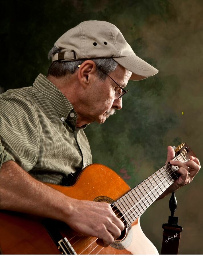 Charlie Paparella Comes to Connection Cafe | Bay to Bay News