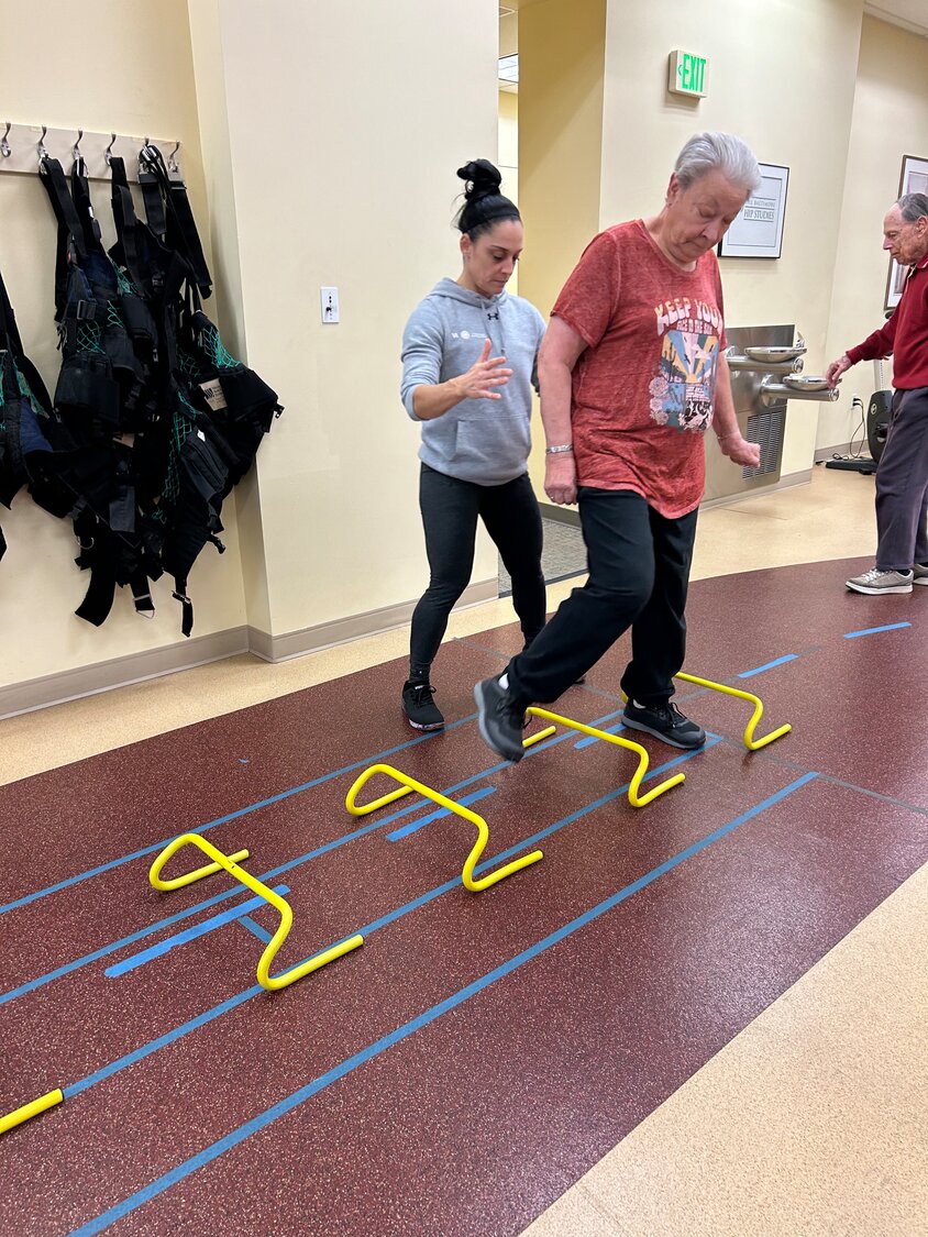 VA Maryland reducing falls among veterans by focusing on hip muscles ...
