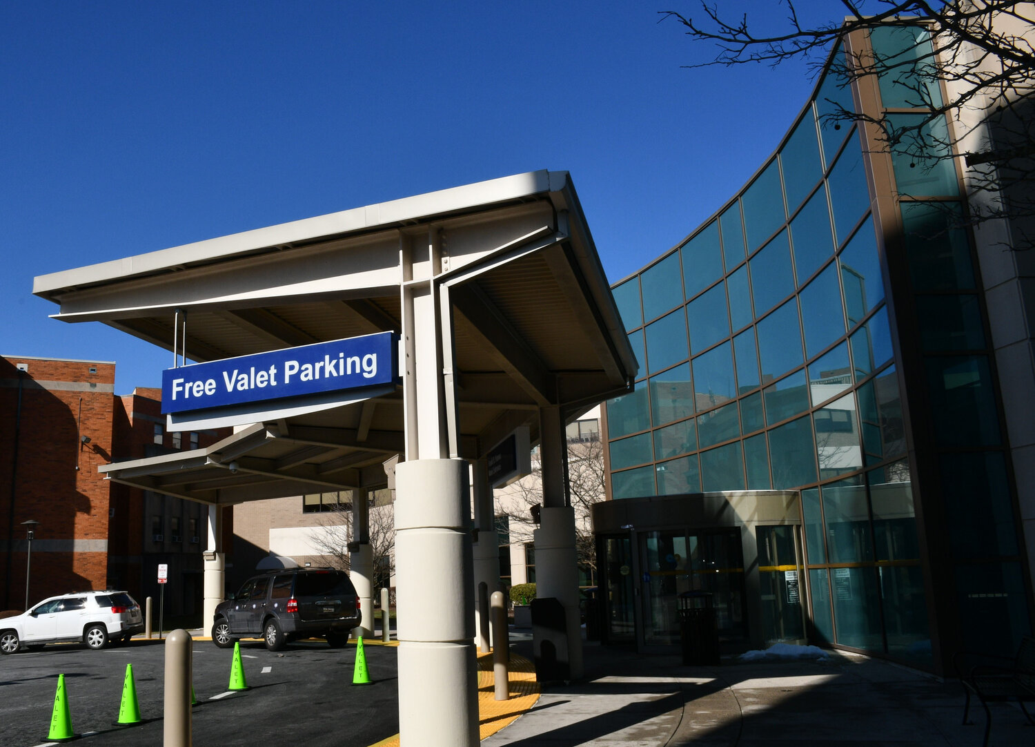 Valet parking returns to TidalHealth Peninsula Regional | Bay to Bay News