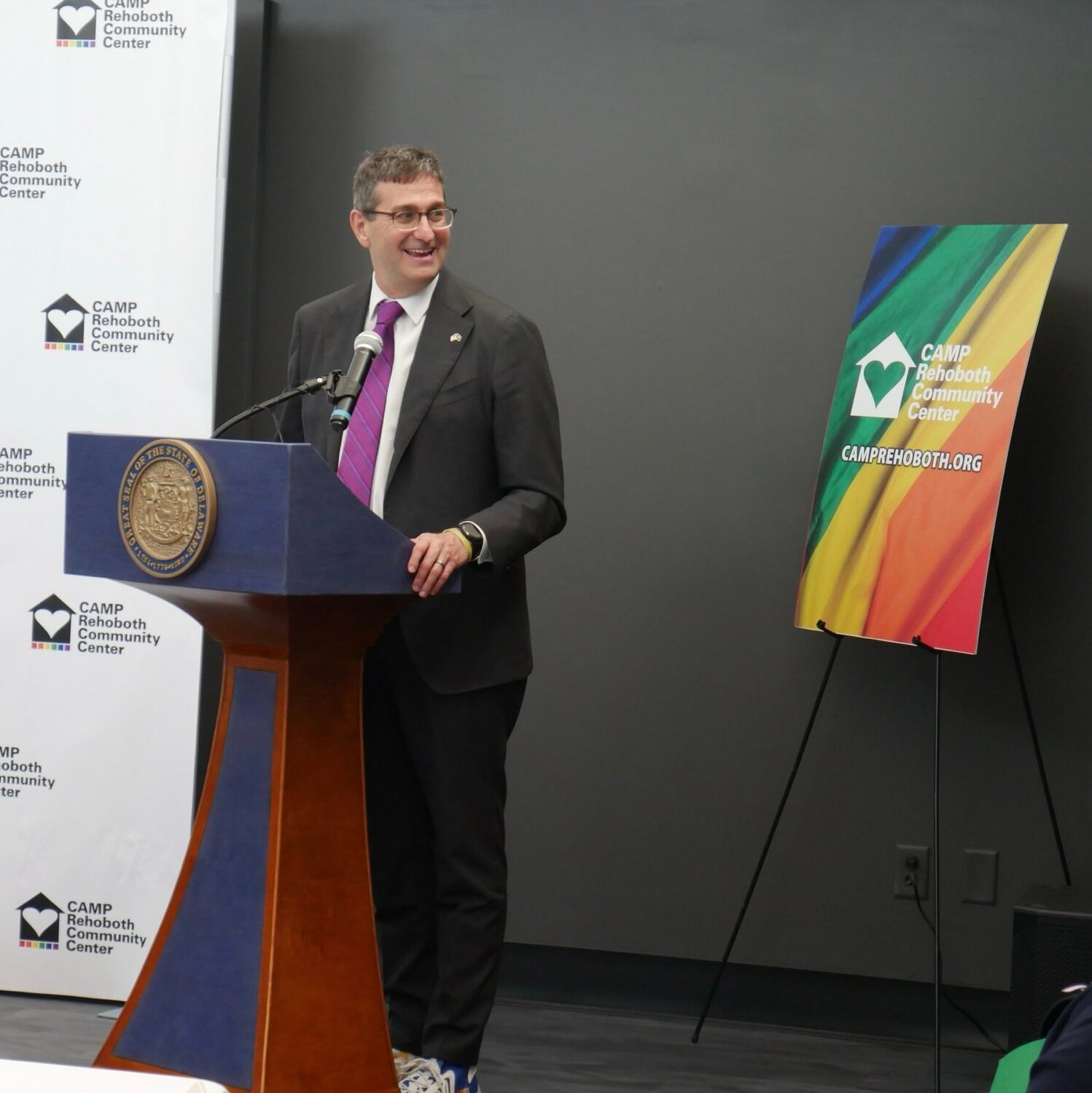 Gov. Matt Meyer signs executive order to protect patients and providers ...