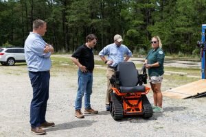 All-terrain wheelchairs open opportunities for people with disabilities ...
