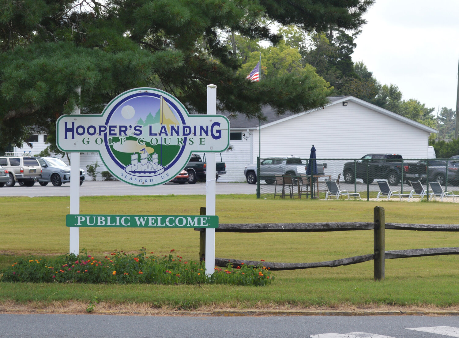 New roofing, benches coming to Seaford’s Hooper’s Landing Golf Course ...
