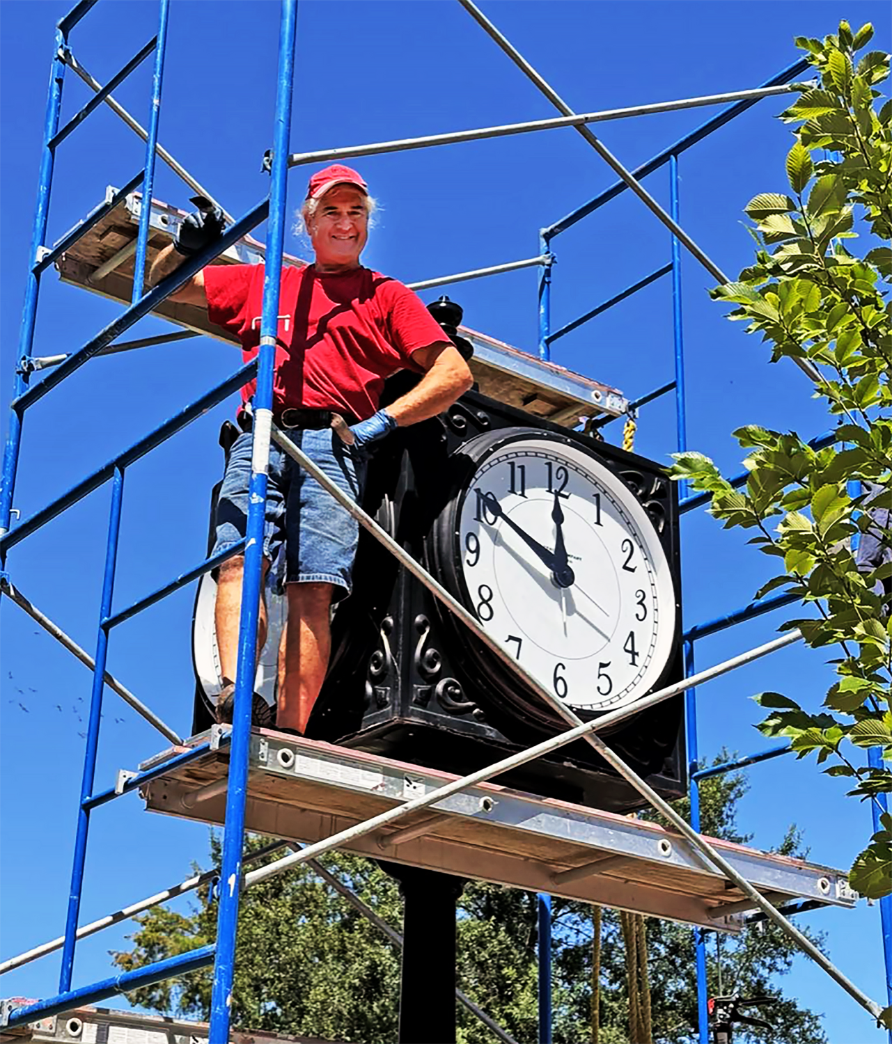 Milford street clock gets repairs, 3 coats of fresh paint | Bay to Bay News