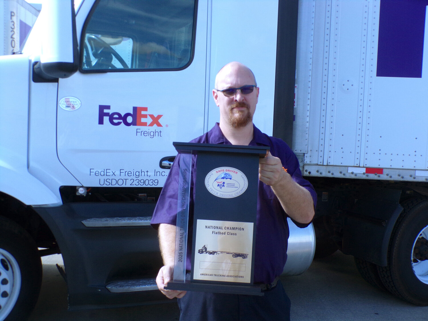 Dover FedEx driver Ed Hill wins national award | Bay to Bay News