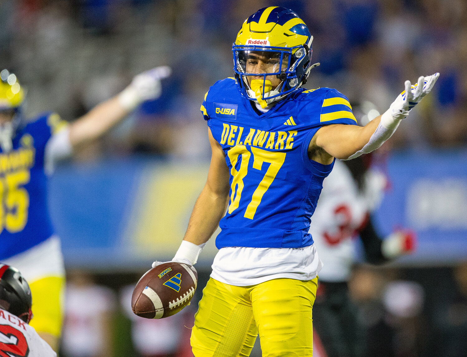 Lewis makes quick return for Delaware football team; Reed sets mark ...