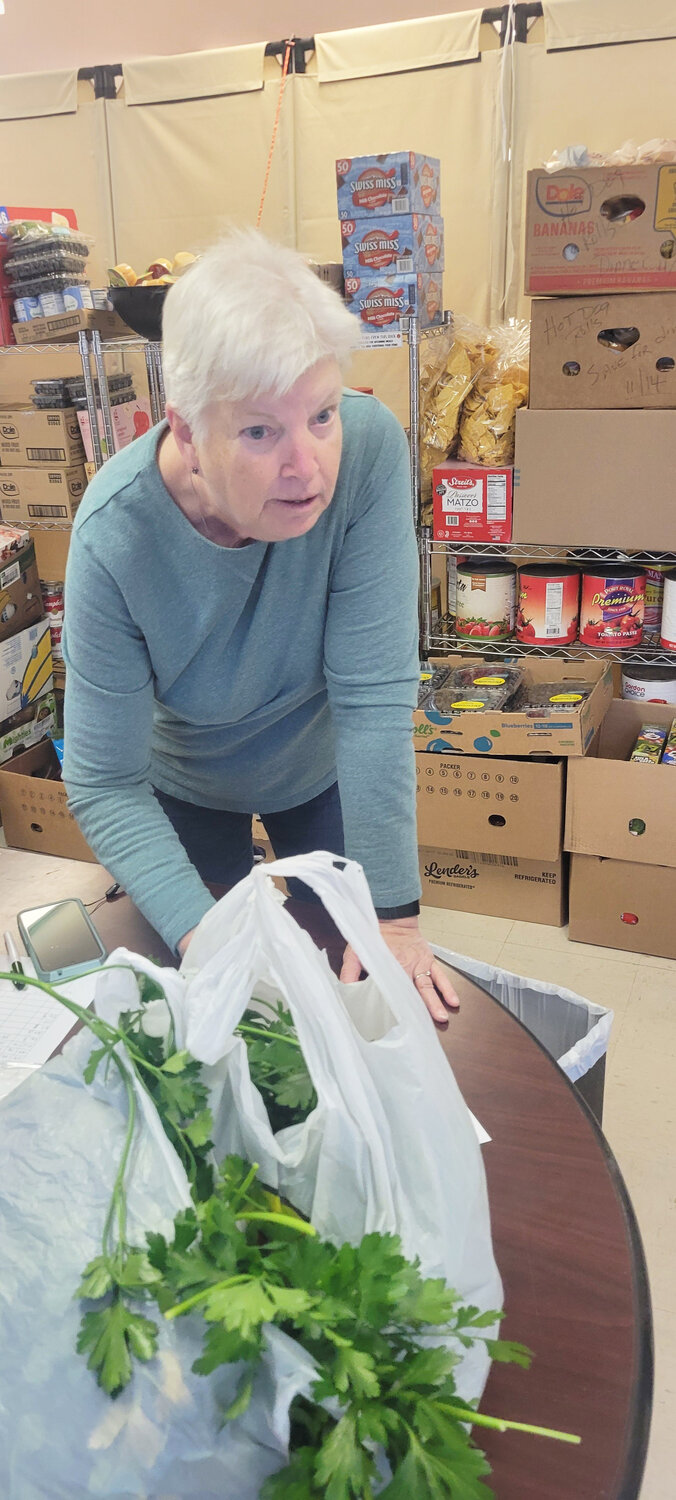 Middletown food source draws plenty of attention | Middletown Smyrna ...