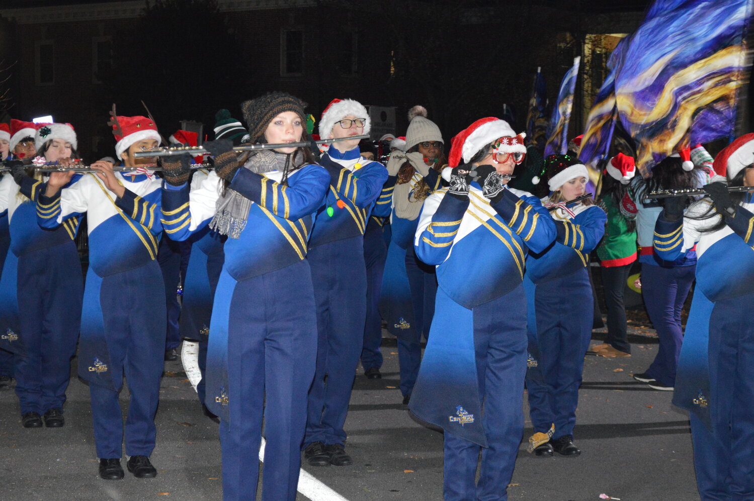 Caroling, parade to give Georgetown double dose of cheer | Bay to Bay News