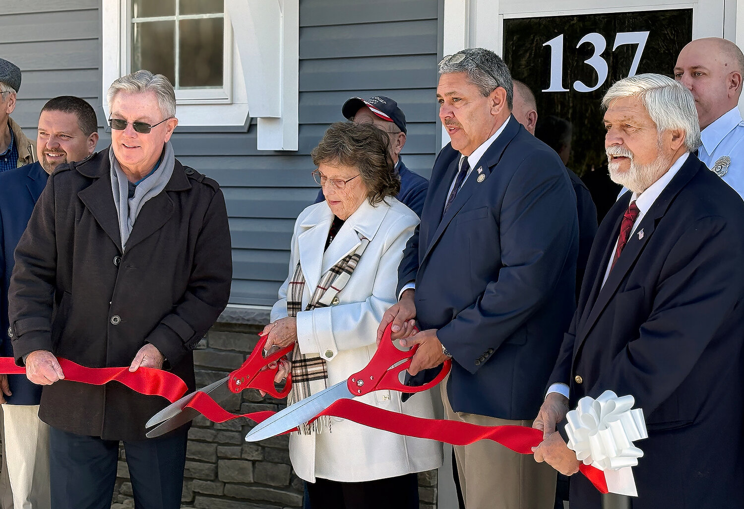 Kent County officials dedicate new Frederica EMS facility, warehouse ...