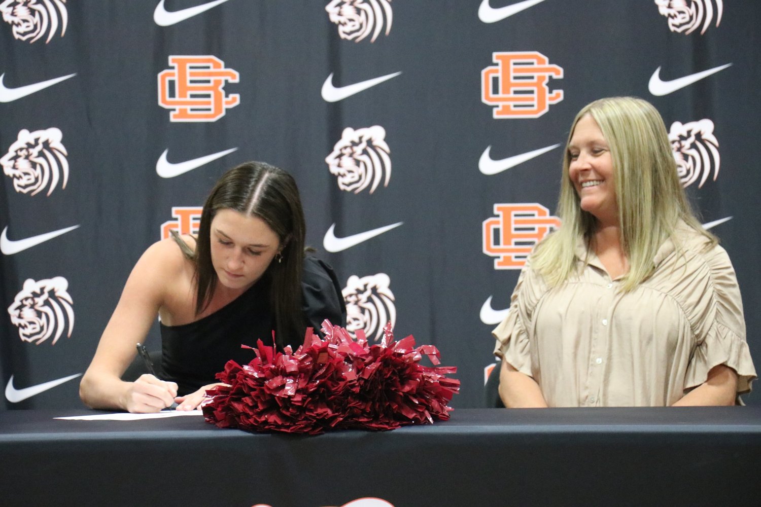 Six athletes from Baldwin County to join Coastal Alabama cheerleading ...