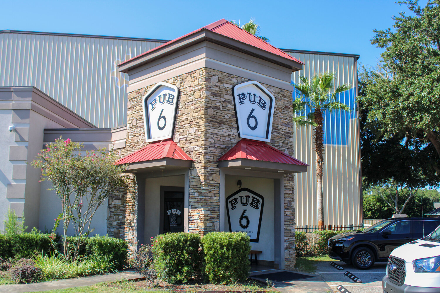 Pub 6 opens doors in Gulf Shores - Gulf Coast Media