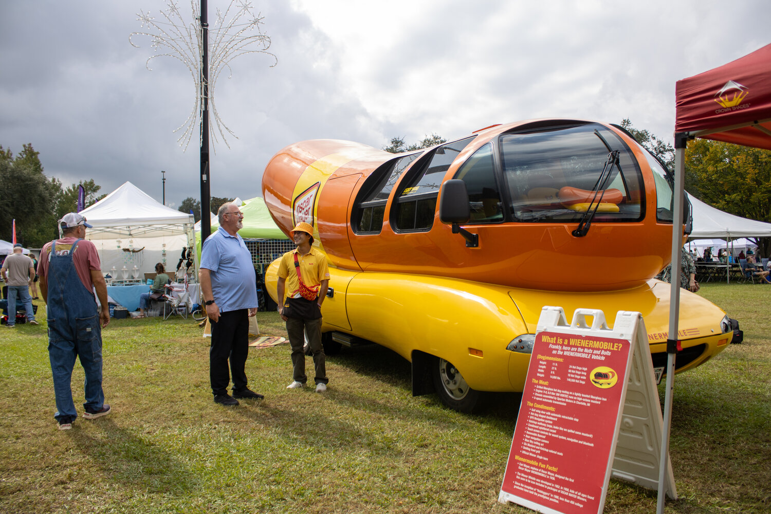 Oscar Mayer Wienermobile visits Foley; applications for next year's ...