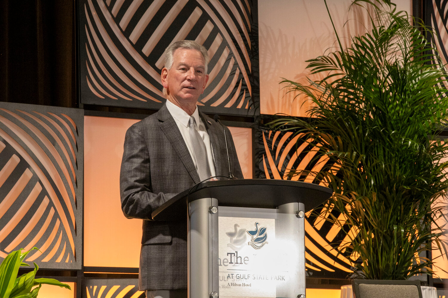 Tuberville, Lee introduce bill to create FDA framework for homeopathic ...