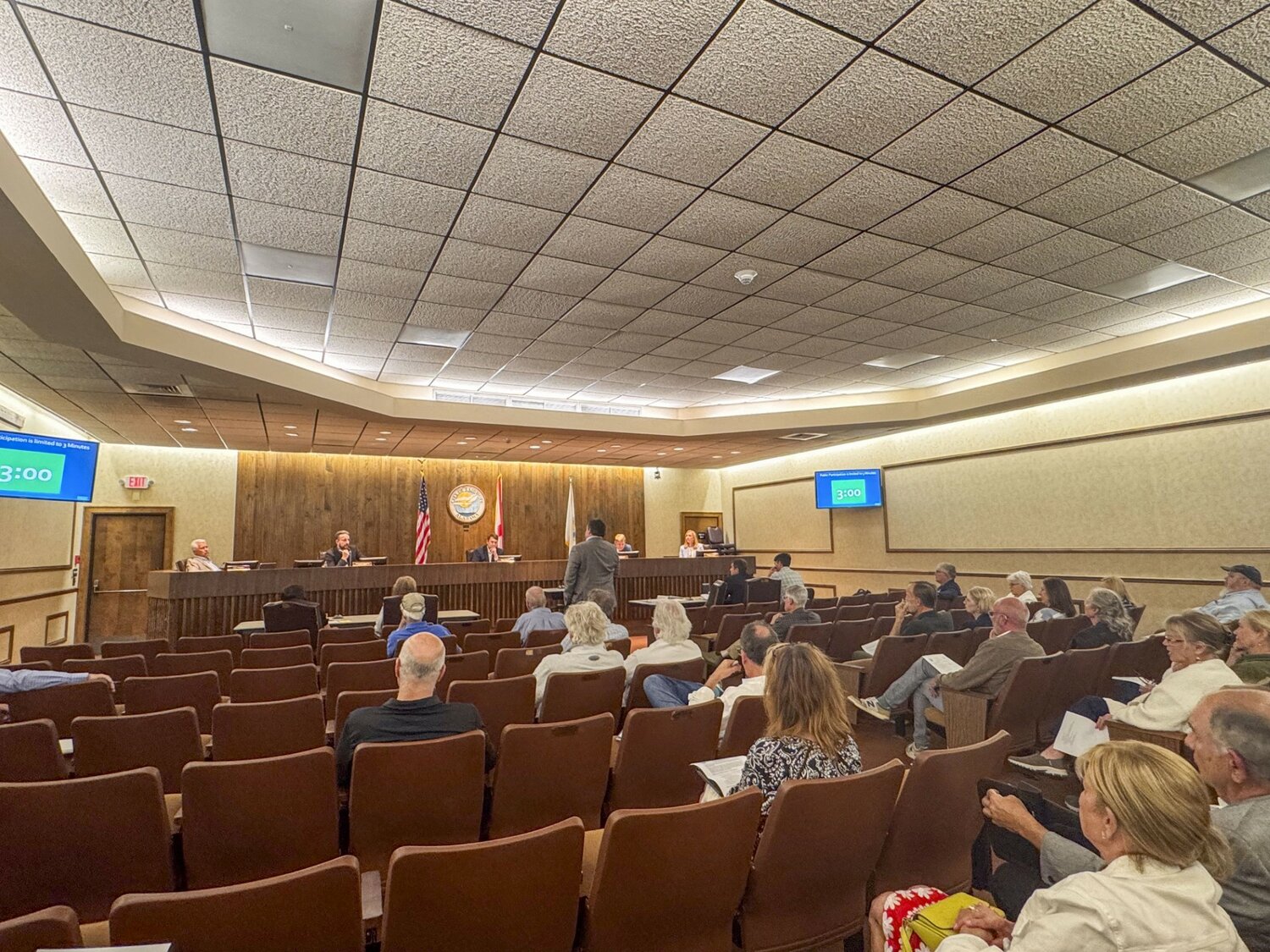 Fairhope discusses zoning ordinance changes in special council meeting ...