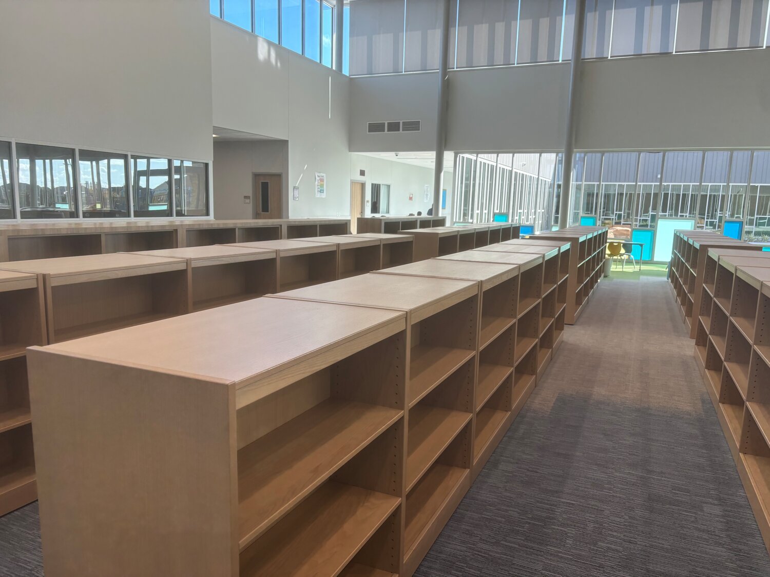 Community steps up to fill library shelves at Royal Prairie Elementary ...