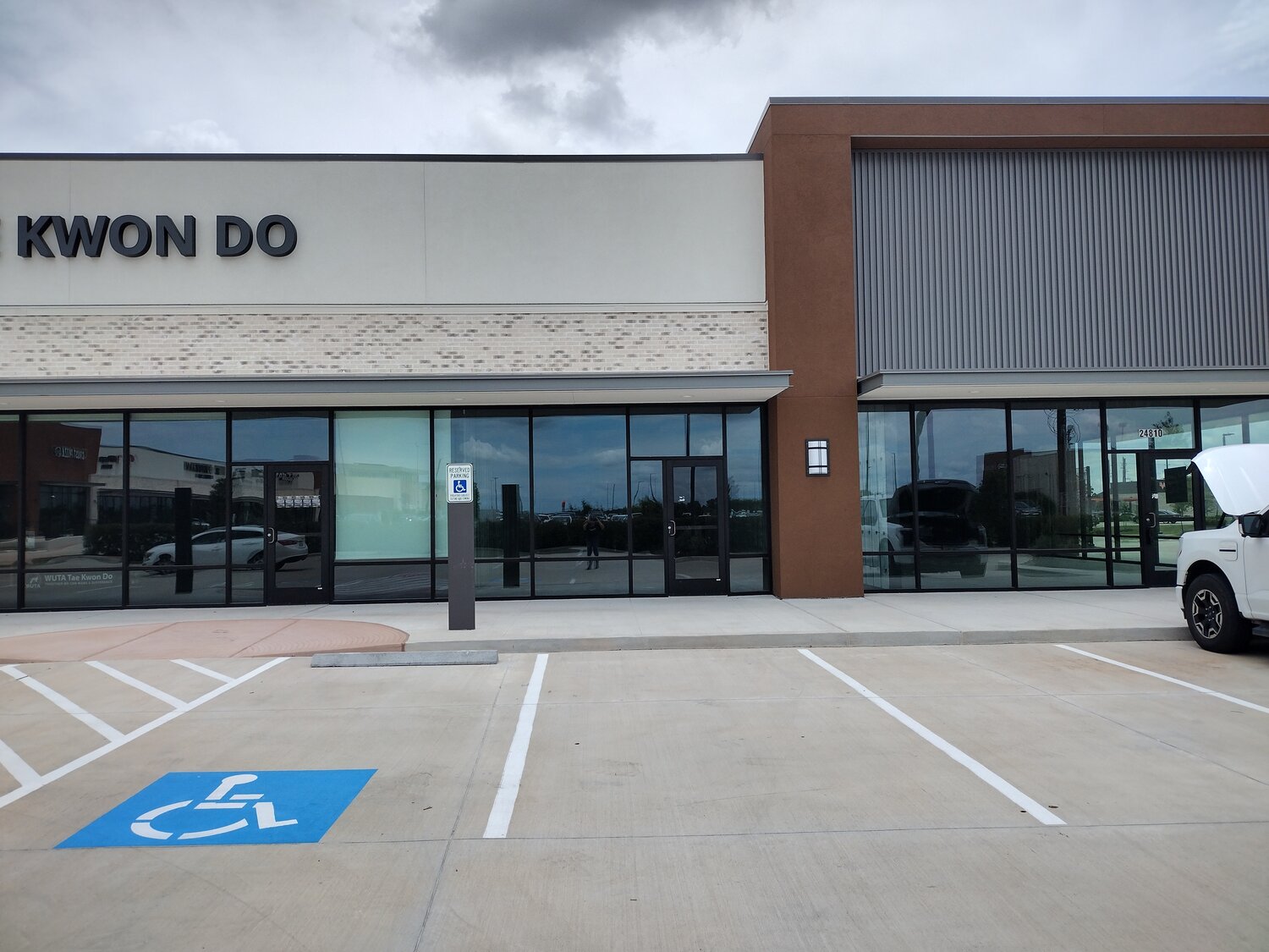 Nothing Bundt Cakes comes to Katy Park | Katy Times