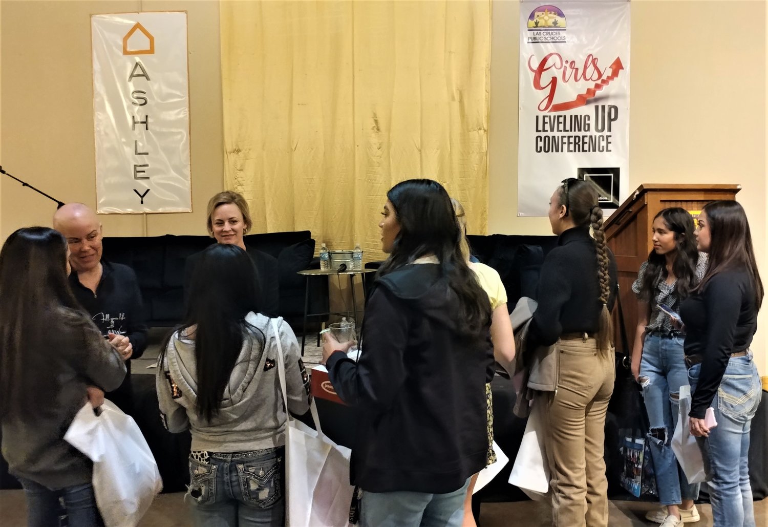 Girls Leveling Up conference draws 400-plus middle- and high schoolers ...