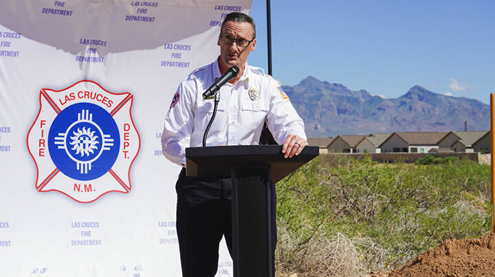 Fire chief retires after 22 years | Las Cruces Bulletin