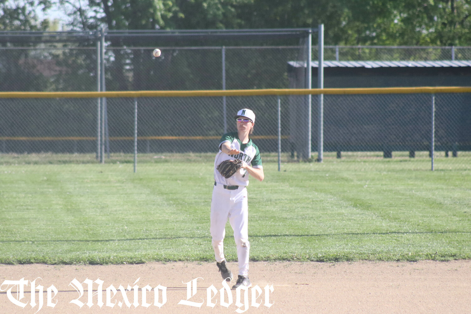 PHOTO GALLERY: T-Birds score 17 unanswered runs in win over Mark Twain ...