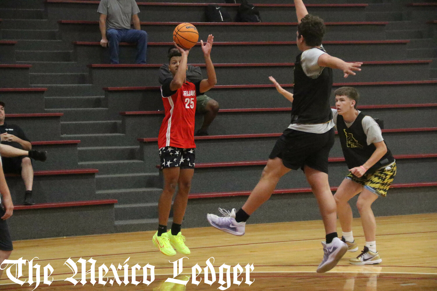 PHOTO GALLERY: Trojans win two of three in Moberly - The Mexico Ledger