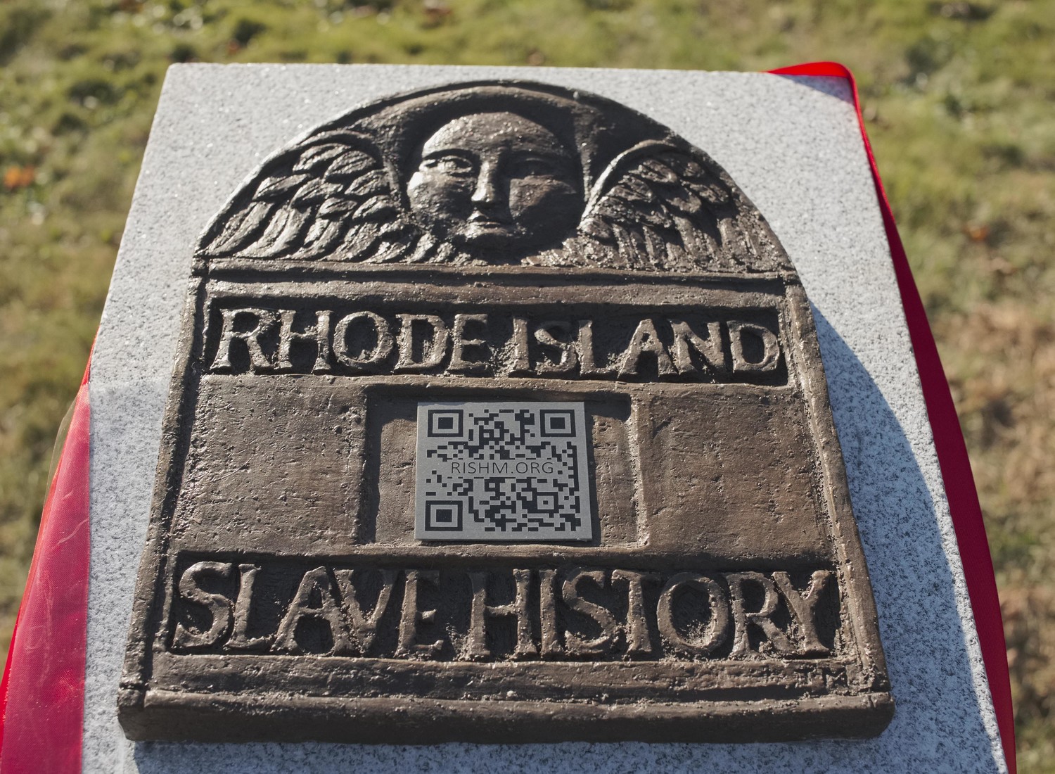 RHODE ISLAND SLAVE HISTORY MEDALLION TO BE UNVEILED AT LINDEN PLACE ON ...