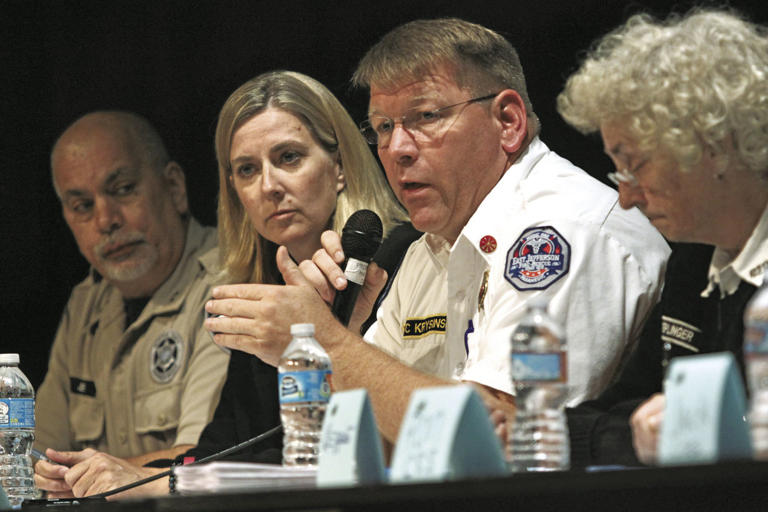Chimacum prepares for active shooter through dialogue | Port Townsend ...