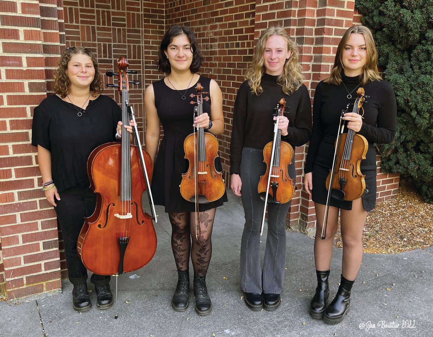 Pro-Am of Music concert series to raise funds for school trip to LA ...