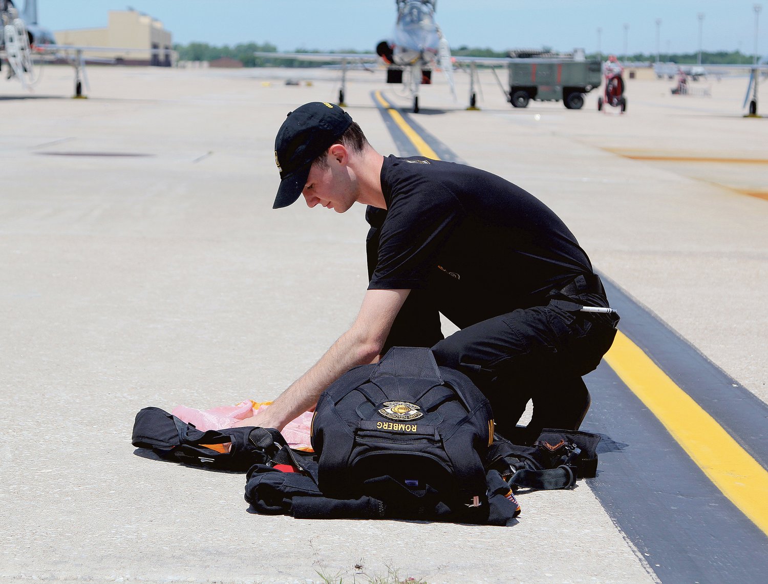 Flying with the U.S. Army Golden Knights | Star-Journal