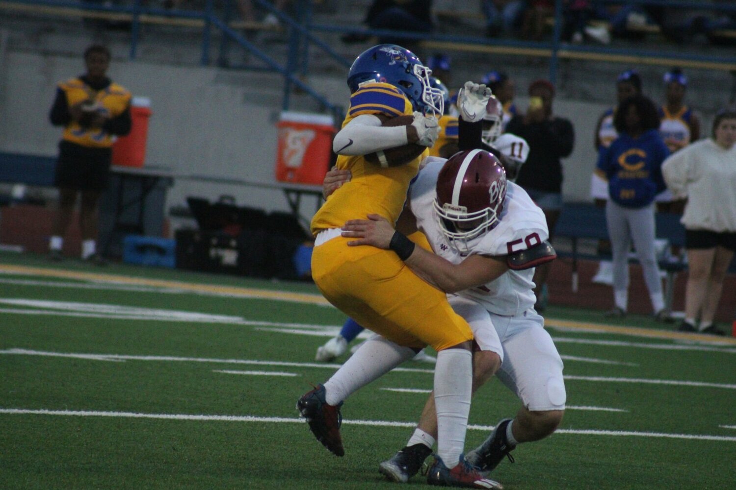 Warrensburg football shuts out Center | Star-Journal
