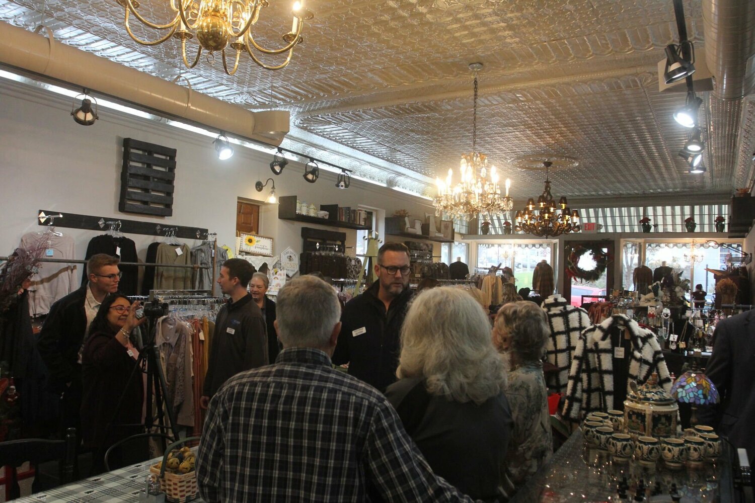 Marmee’s and Borgman’s celebrate grand opening, new start in ...