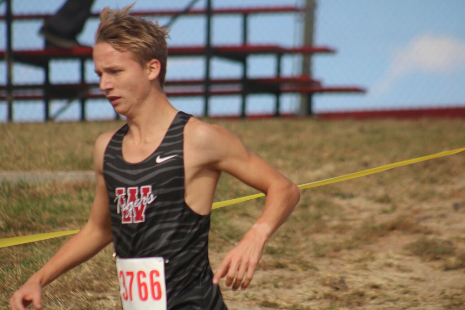 Warrensburg boys cross country wins MRVC West with perfect score | Star ...