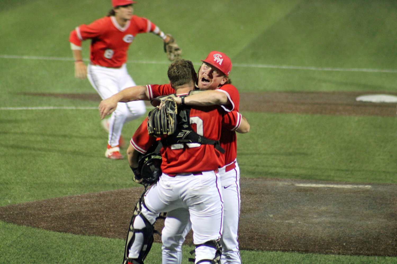 Central Missouri baseball advances to Super Regional | Star-Journal