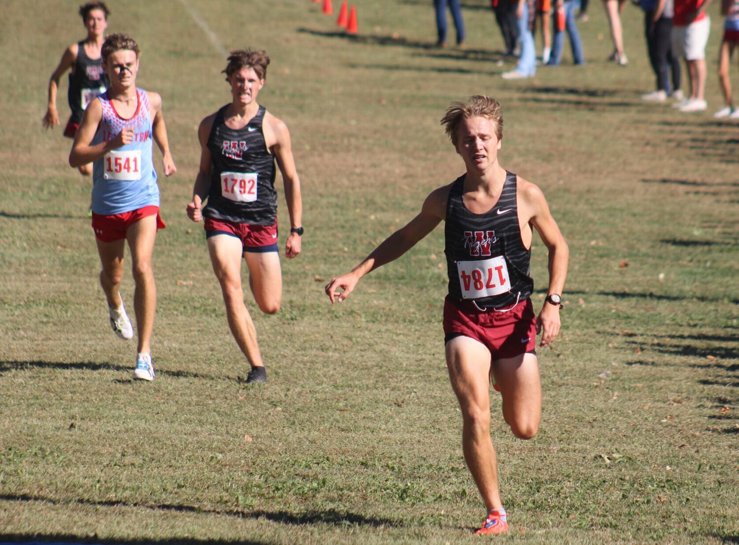 Warrensburg boys cross country claims third straight MRVC West title ...