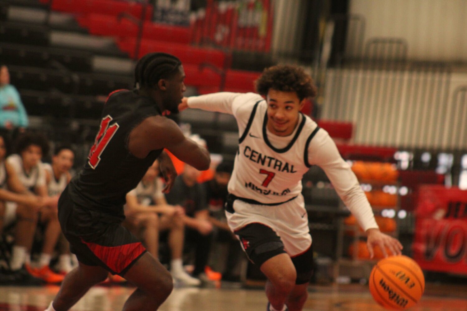 Central Missouri men's basketball embraces continued improvement | Star ...
