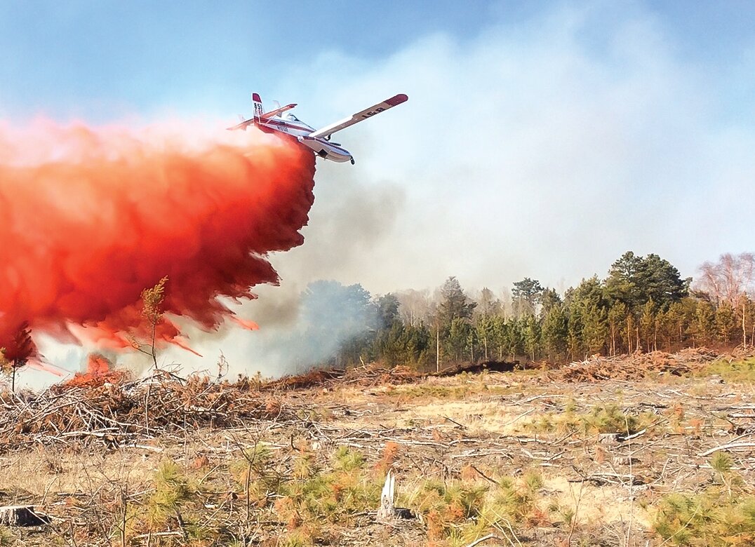 Fire officials: Don’t fly drones near wildfire scenes - The Timberjay