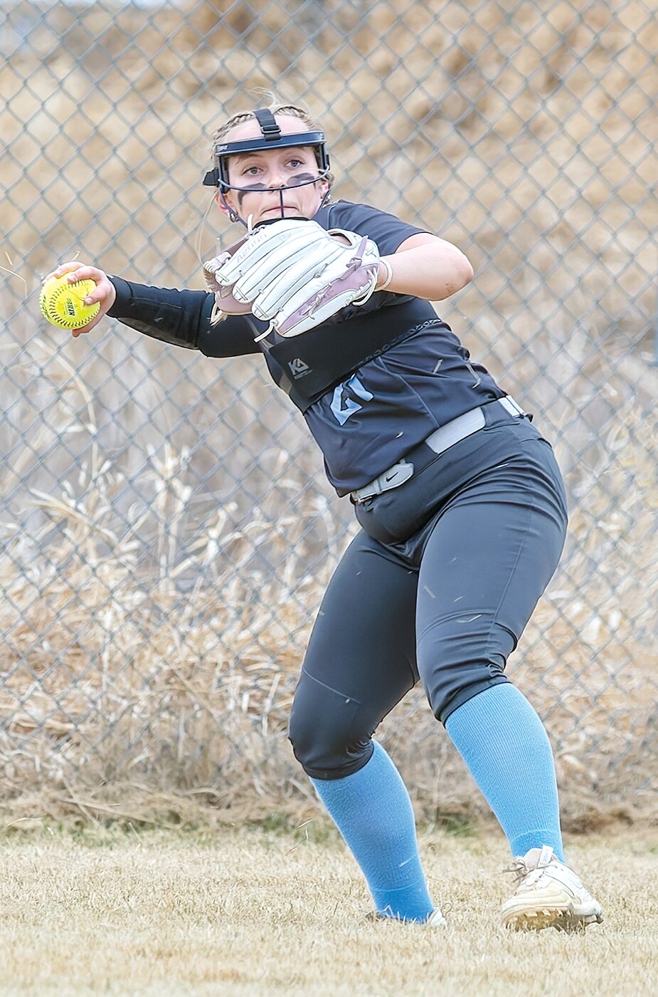 Grizzlies roll past MIB, Stella Maris - The Timberjay