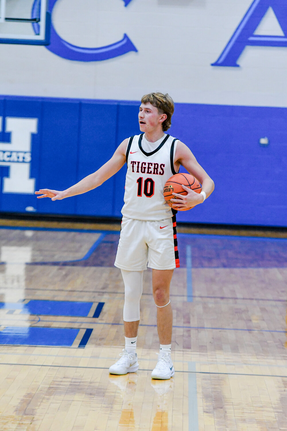 Basketball - Belle vs New Haven at Hermann Jamboree | Maries County ...